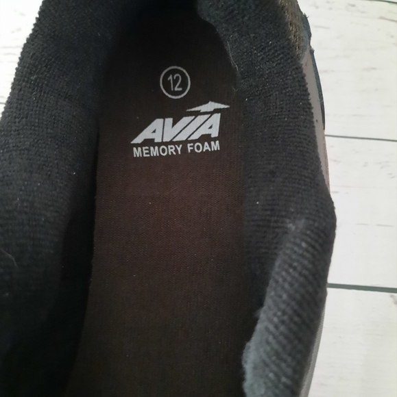 Avia | Shoes | Avia Jag Offroad Trail Memory Foam Athletic Shoe Brown ...